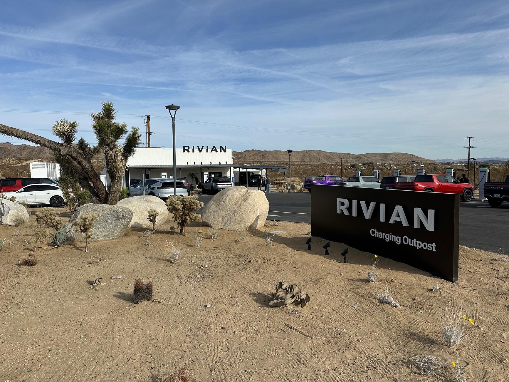 Joshua Tree Charging Outpost pictures from our visit | Rivian Forum ...