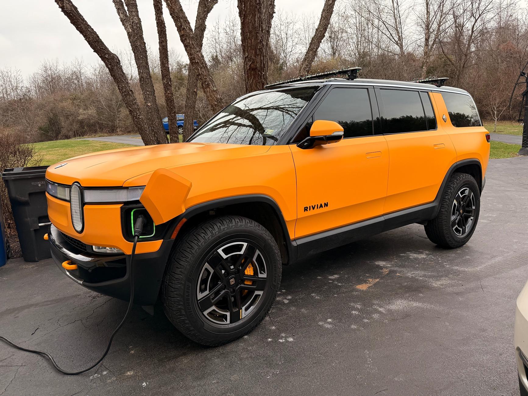 Matte Saffron Yellow Wrap R1S | Rivian Forum - R1T R1S R2 R3 News ...