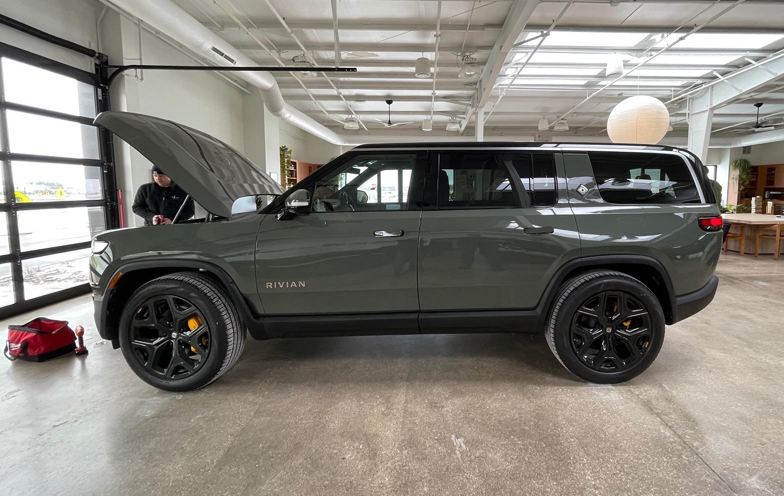 2 Year Anniversary review with my Rivian R1S | Rivian Forum - R1T R1S ...