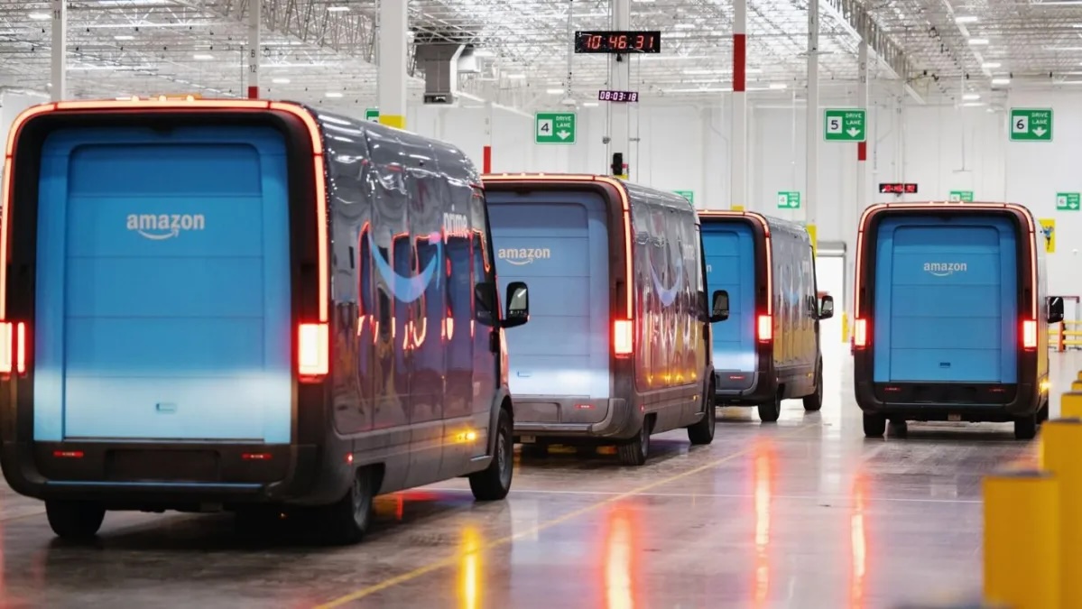 Rivian Delivers 10,000 More Vans to Amazon in First Half of 2025 ...