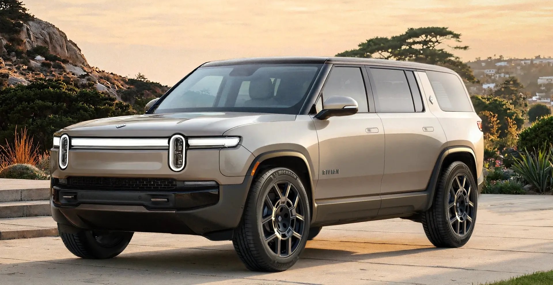 Pebble Beach Edition 2026 Rivian R1S Quad to be auctioned at Pebble ...