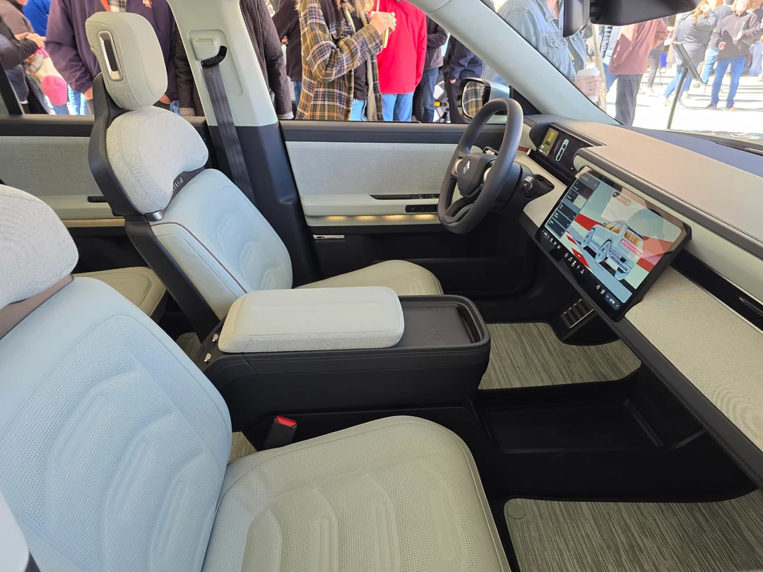 R2 / R3 colors & interior trims: Cloud White, Permafrost, Laguna Beach ...